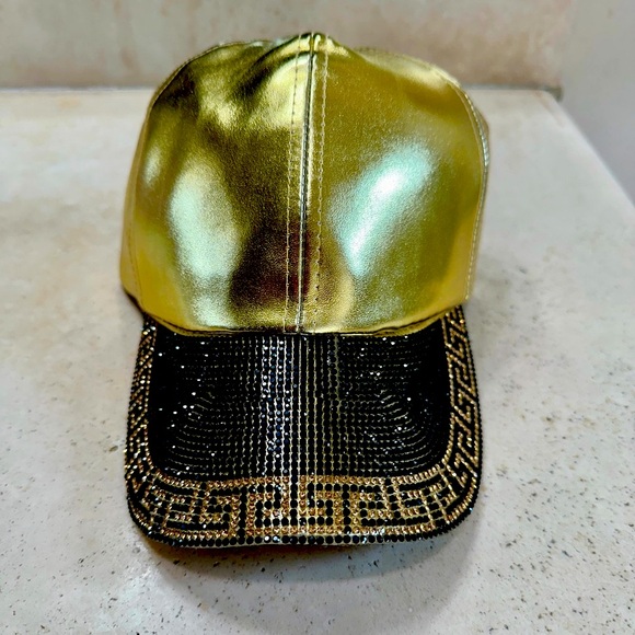 Vera New York | Accessories | New Vera New York Gold Jewell Hat | Poshmark